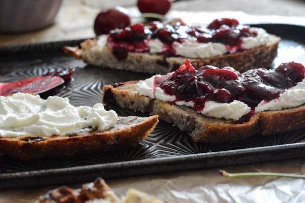 Easy Cherry Jam : Sifting Focus